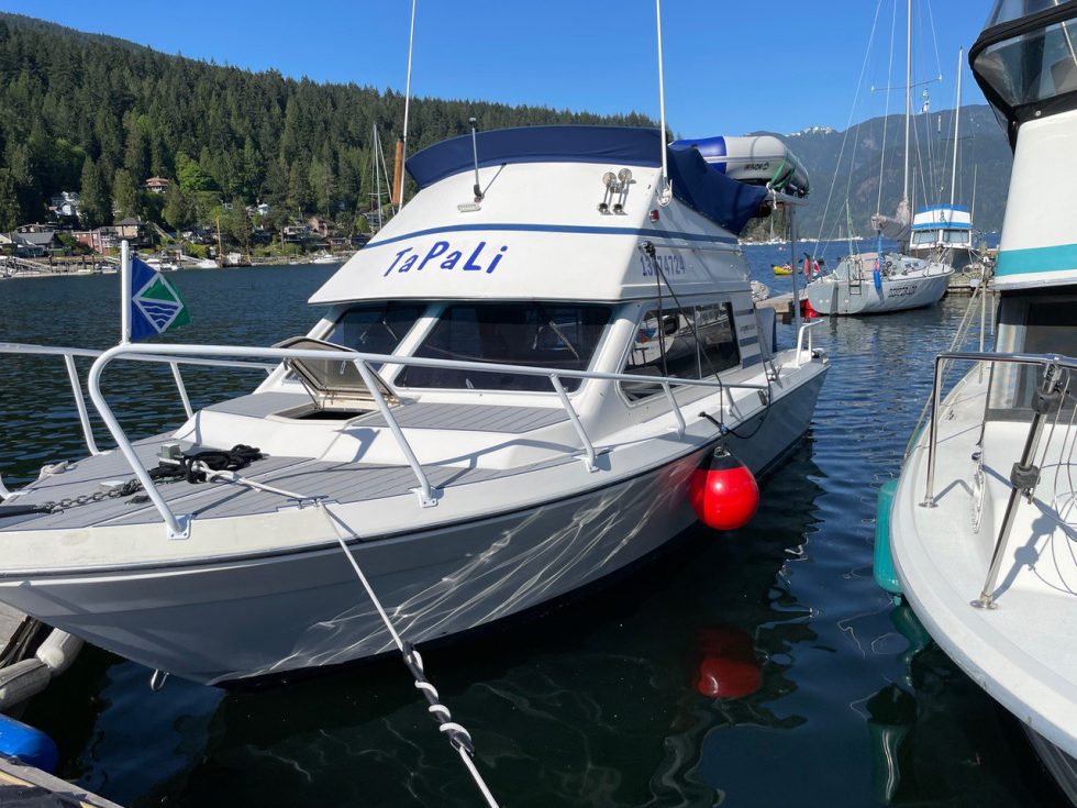 Installing Boat Railings: Safety, Materials & Design Tips